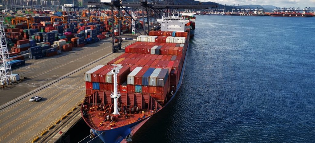 | ZIM ANNOUNCES CHARTER CONTRACT FOR THREE 7,000 TEU DUAL-FUEL LNG ...