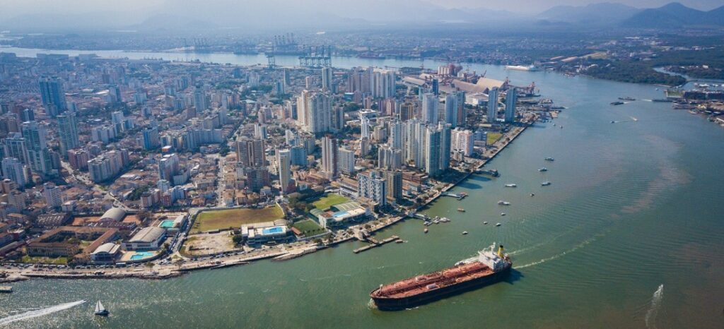 | BRAZILIAN PORTS RECORD OVER 115M TONNES OF CARGO IN JULY